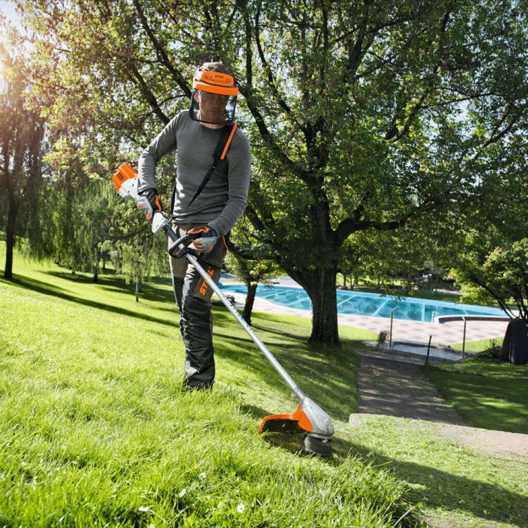 STIHL FSA 90 R Akku-Freischneider - Timbershop